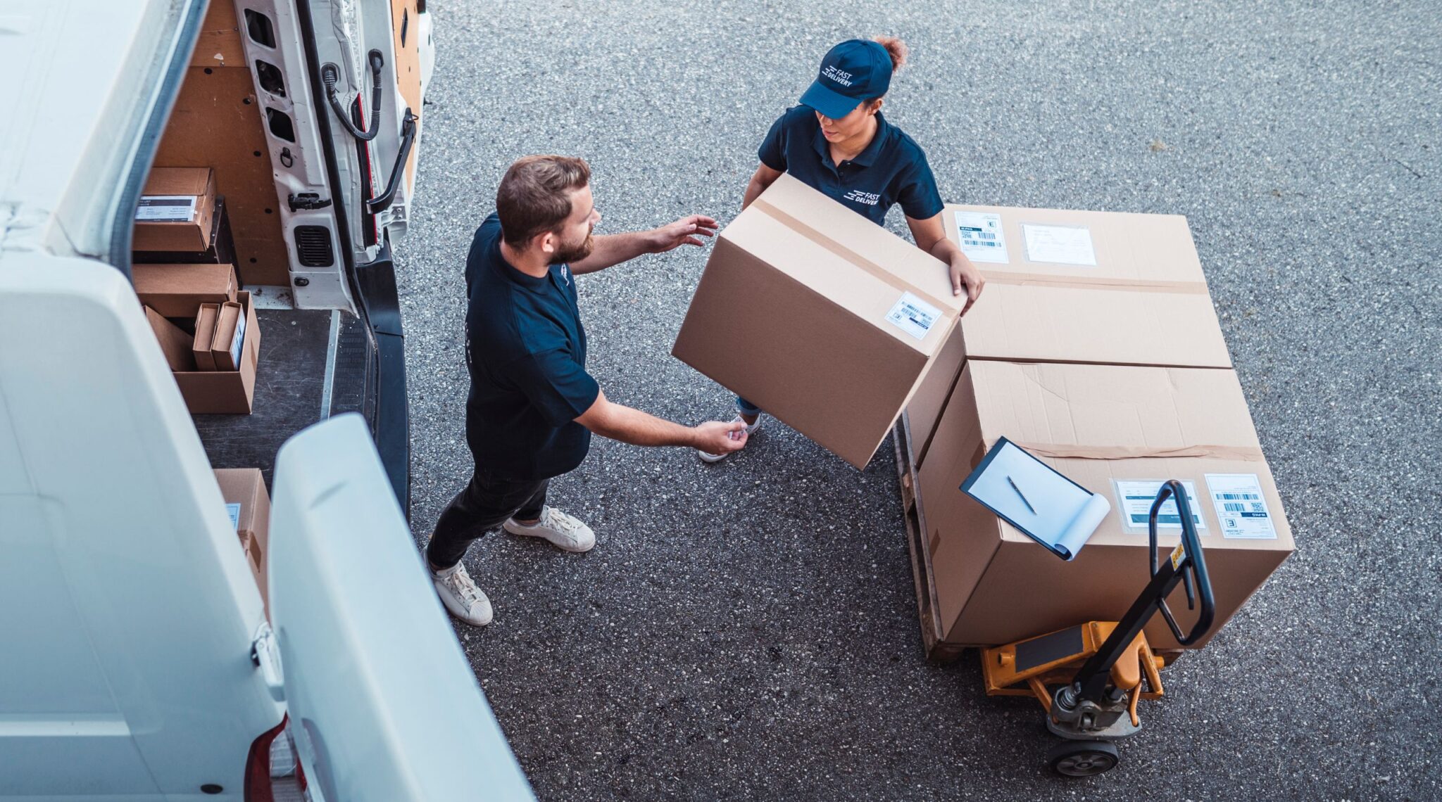 Top Retail Logistics Trends to Look Out for in 2025 | PTV Logistics Blog